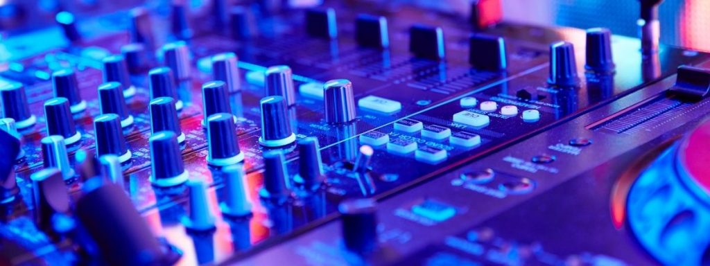 How to DJ your own Wedding | DIY Tips and Guides