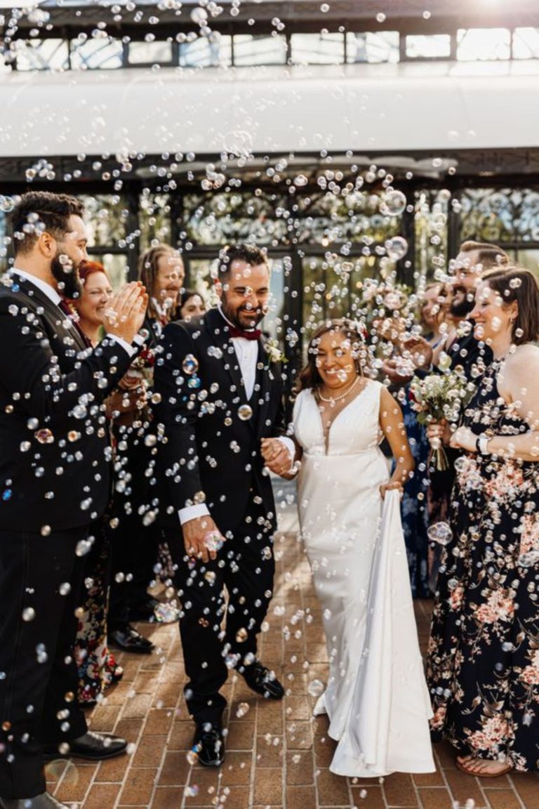 Wedding Exit Send-off Ideas: Creative and Fun Top 13 | DIY Guide