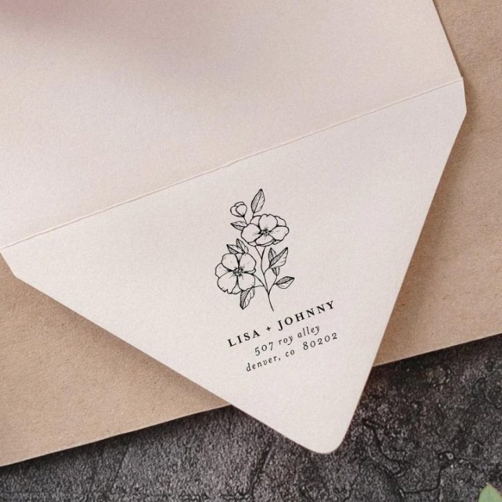 Custom Wedding Stamps You'll Love | Elegant | Affordable | Pretty