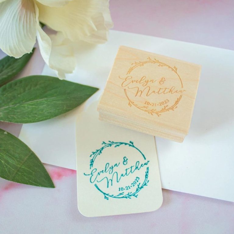 Custom Wedding Stamps You'll Love | Elegant | Affordable | Pretty