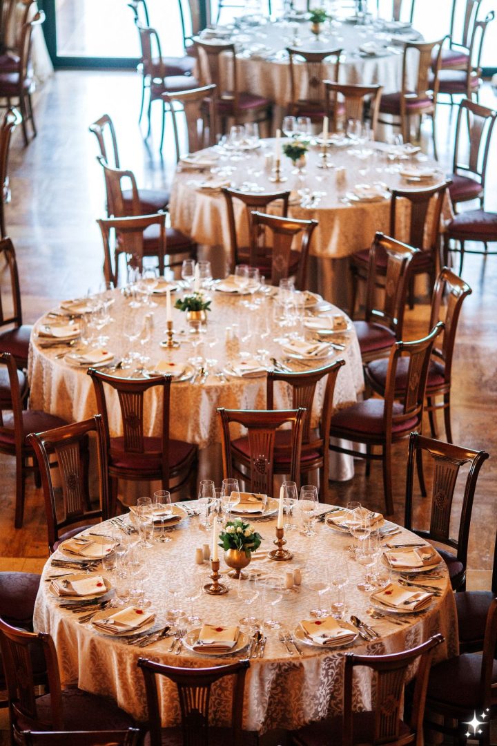 Best Disposable Plates For Your Wedding Or Elegant Event